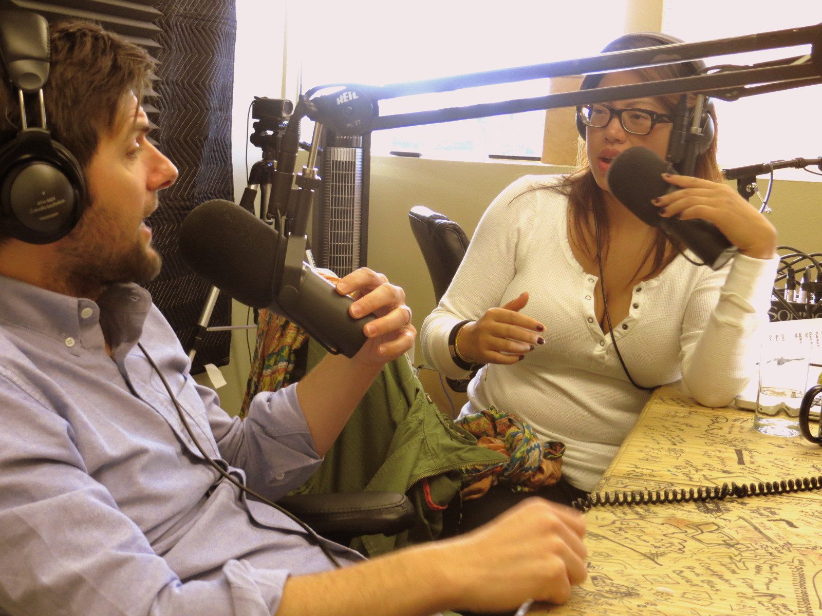 Single Guy Vibe, episode #110 of Who Charted? on Earwolf