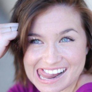 Amber Kenny - Earwolf