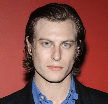 Noah Segan - Earwolf